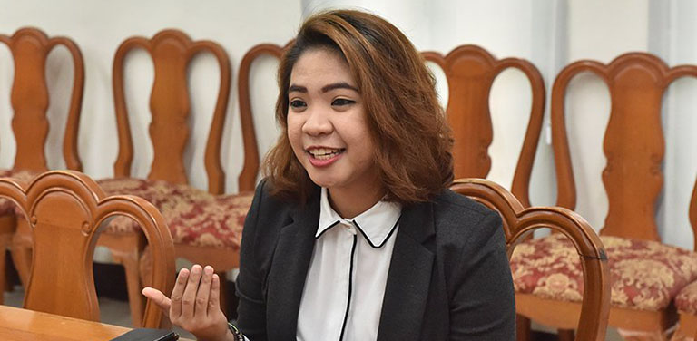 A UP lawyer in the Palace – UP Alumni Website